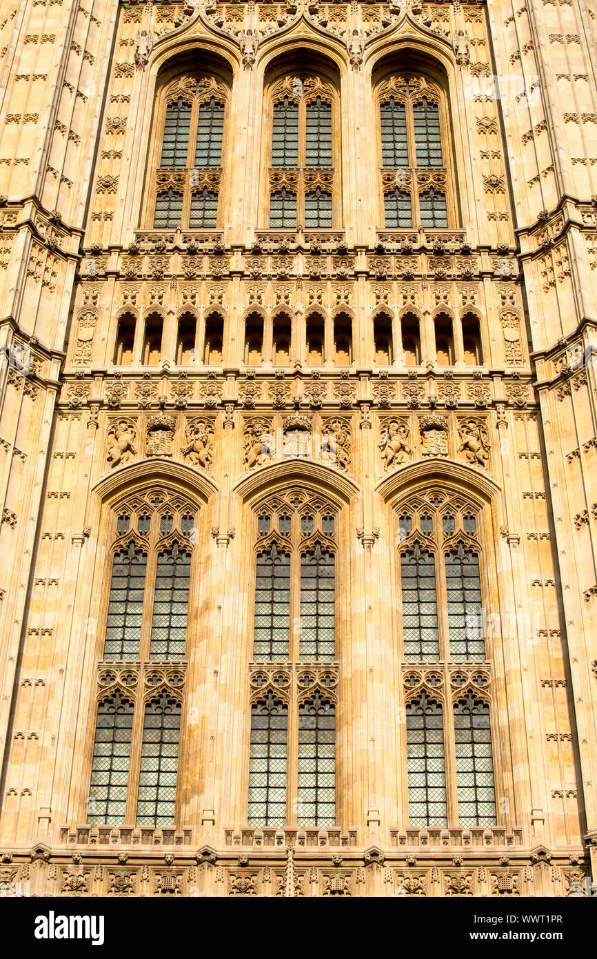 Detailed stone carving no the Houses of Parliament, London, UK Stock ...