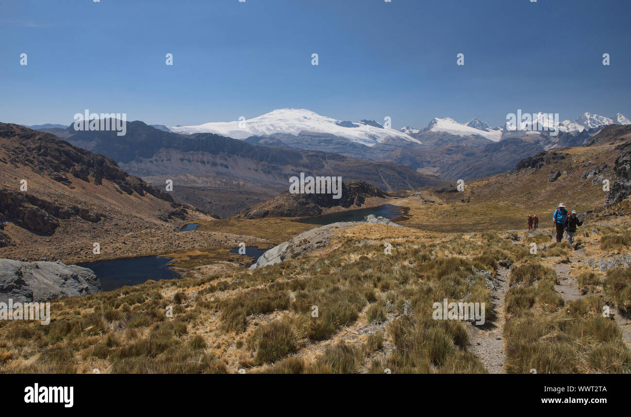 Cordillera raura hi-res stock photography and images - Alamy