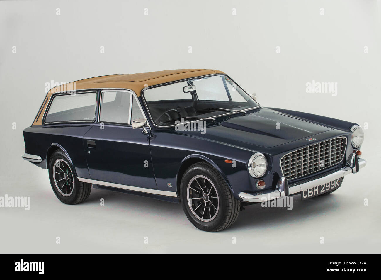 Gilbern invader hi-res stock photography and images - Alamy