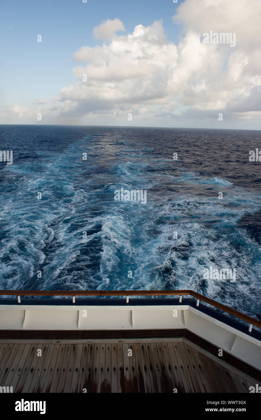 Wake of salt in the sea, caused by a cruise Stock Photo - Alamy