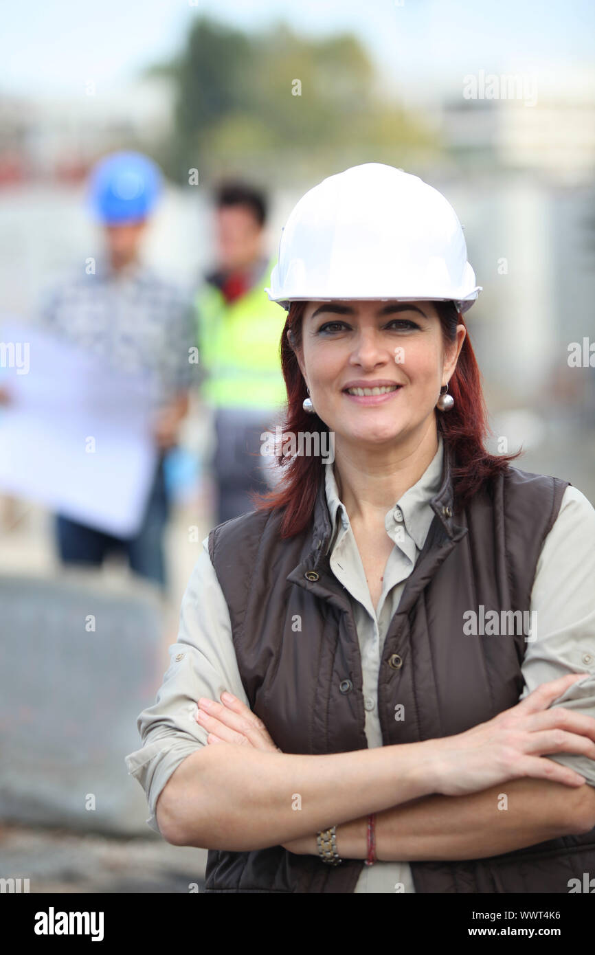 Portrait of a construction worker Stock Photo - Alamy