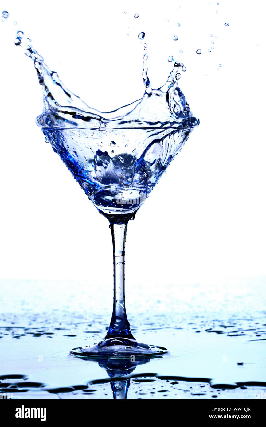 alcohol splash macro close up Stock Photo - Alamy