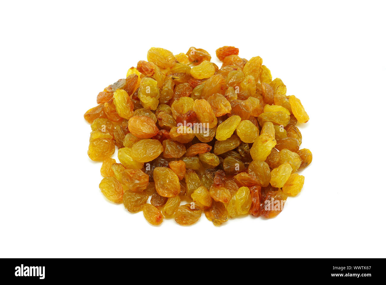 Pile of raisins isolated on white background Stock Photo - Alamy
