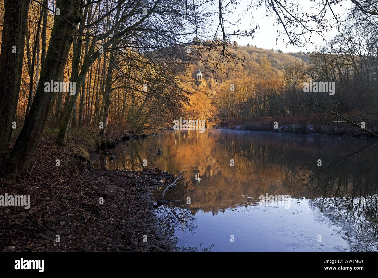 river Wupper with pavillon Muengstener Diederichstempel in autumn ...