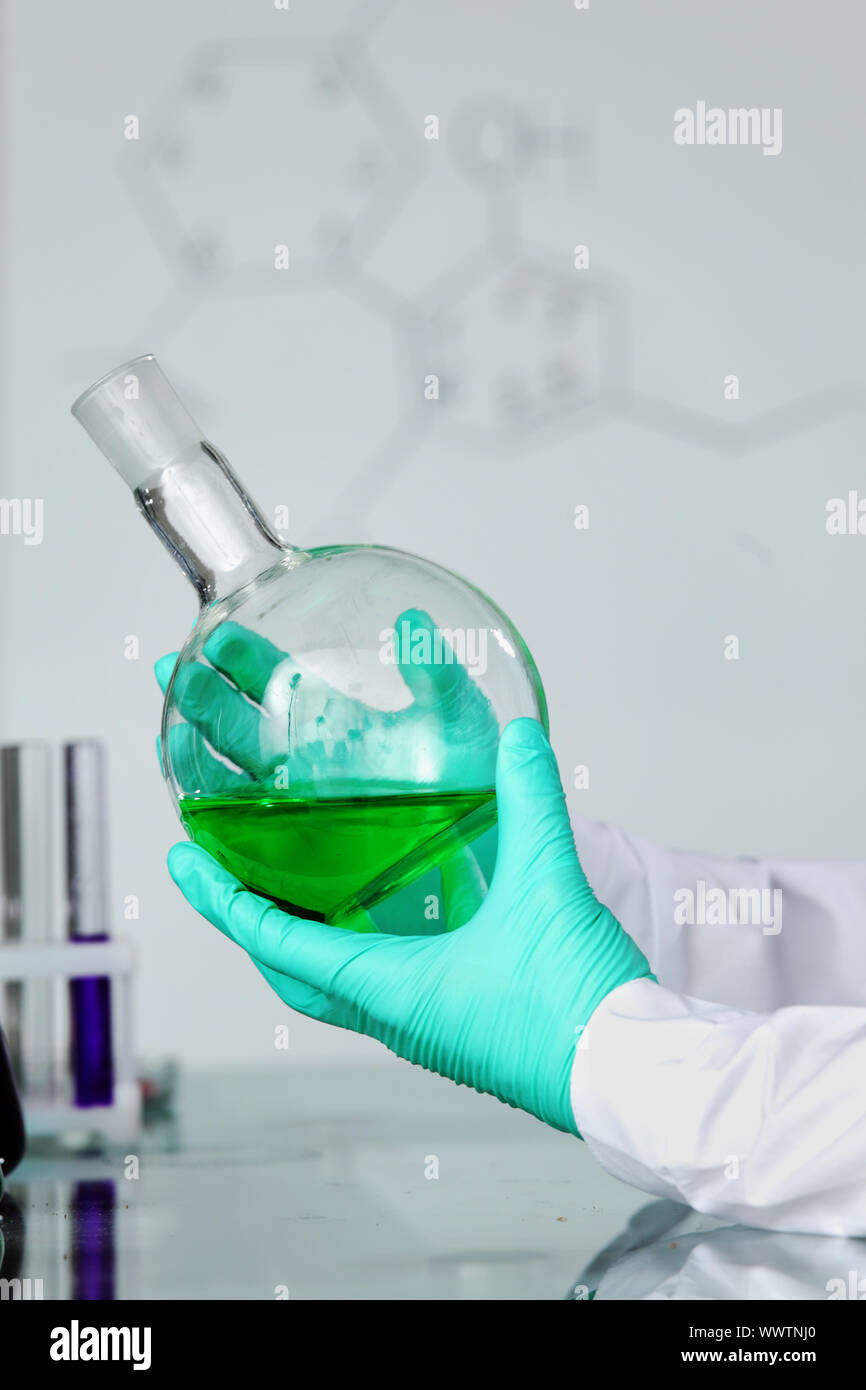 chemical experiment macro close up Stock Photo - Alamy