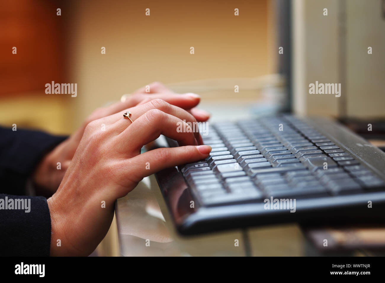 woman hands working on keyboard Stock Photo - Alamy