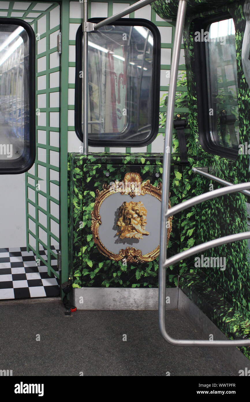 Inside subway car hi-res stock photography and images - Alamy