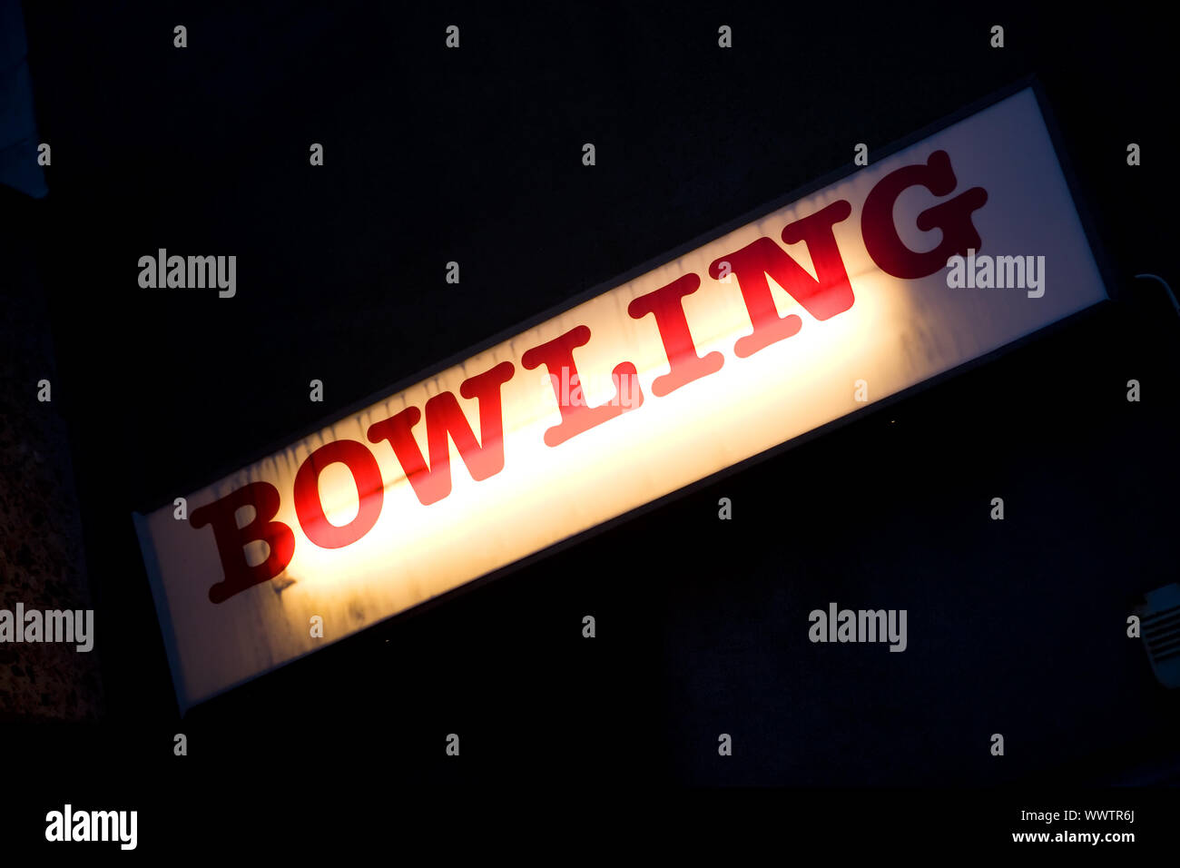 A retro bowling sign for a local bowling alley Stock Photo - Alamy