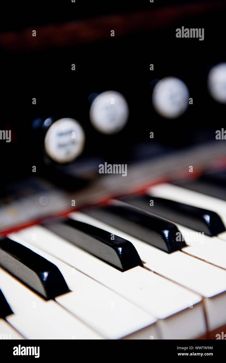 Organ instrument keyboard in black and white Stock Photo - Alamy
