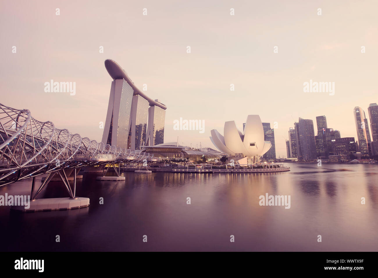 Standalone structure hi-res stock photography and images - Alamy