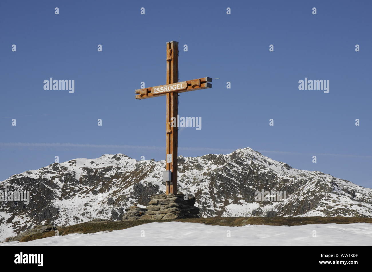Cross on the Isskogel Stock Photo - Alamy