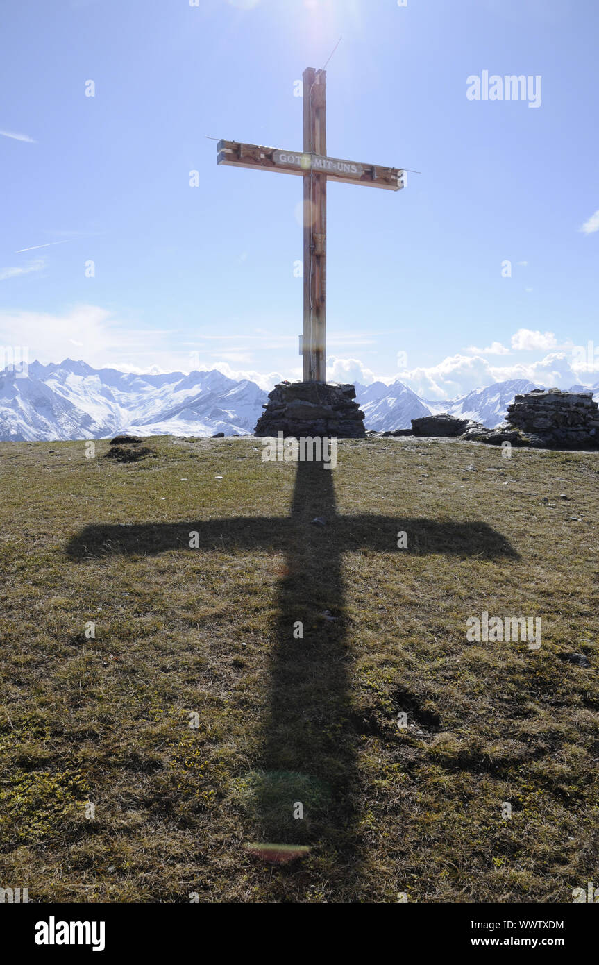 Cross on the Isskogel Stock Photo - Alamy
