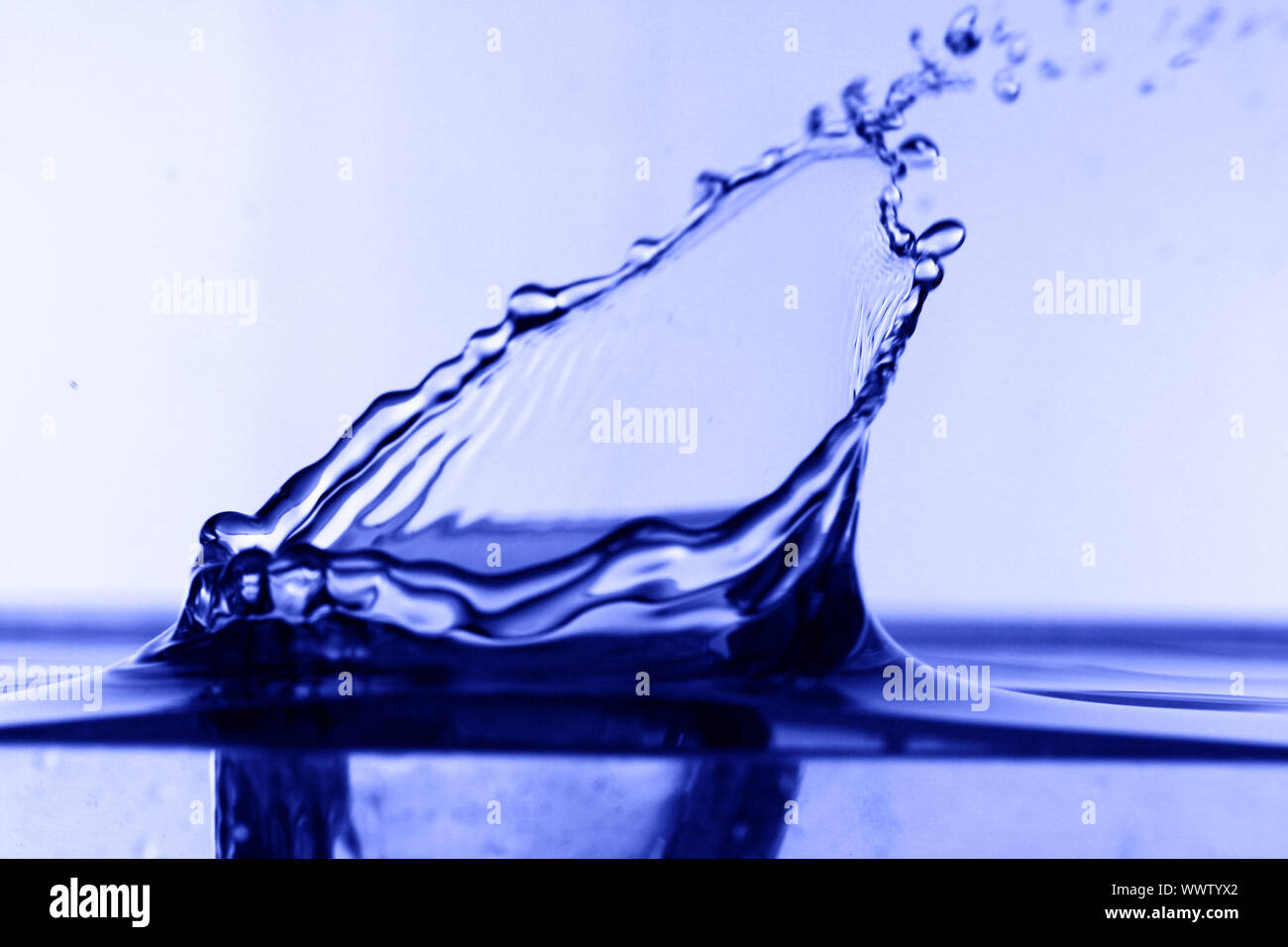 colossal water splash macro close up Stock Photo - Alamy