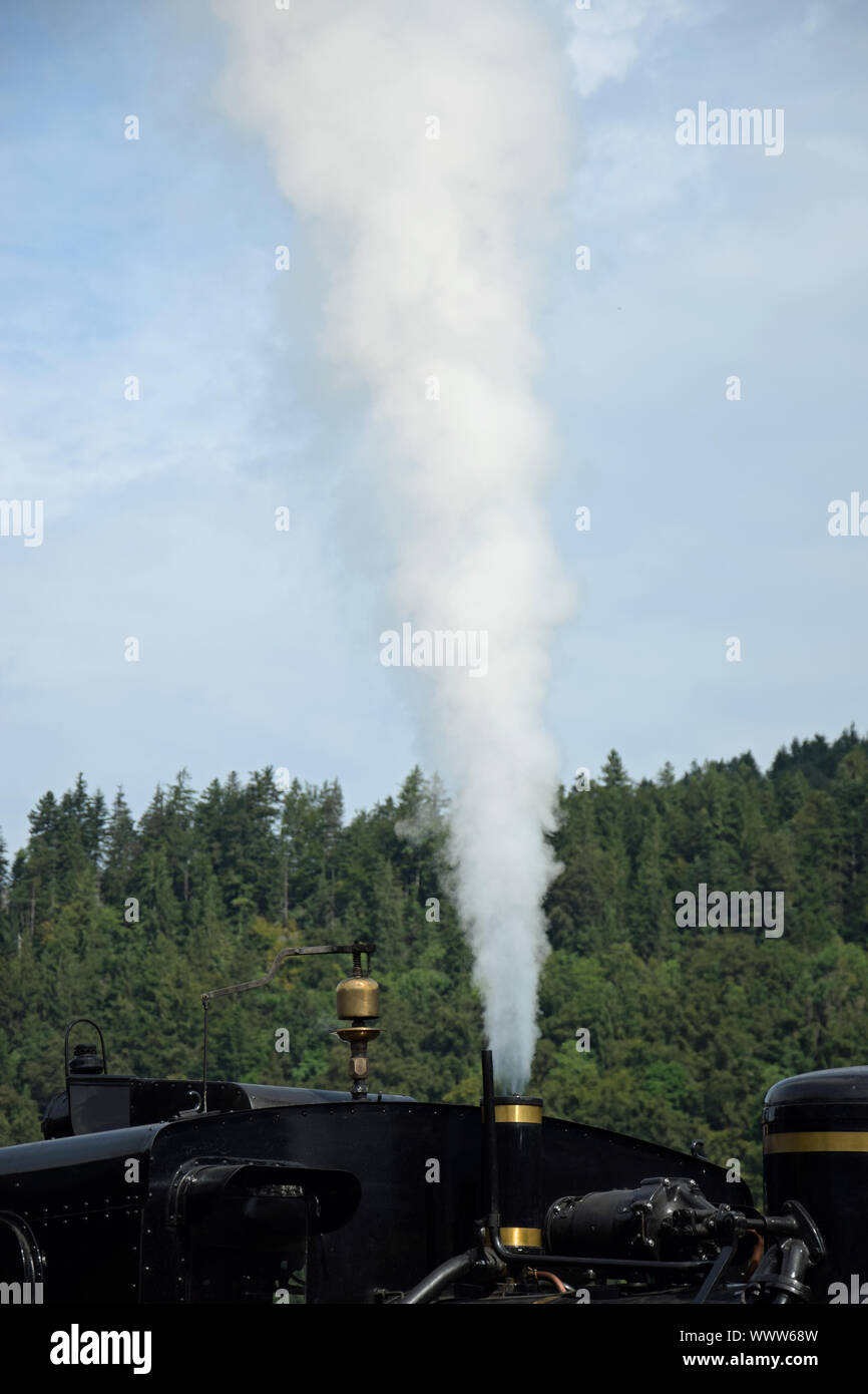 Steam on a steam locomotive Stock Photo - Alamy