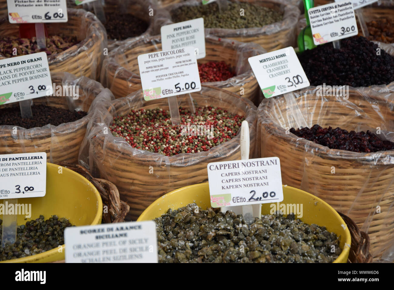 Capers on a market Stock Photo - Alamy