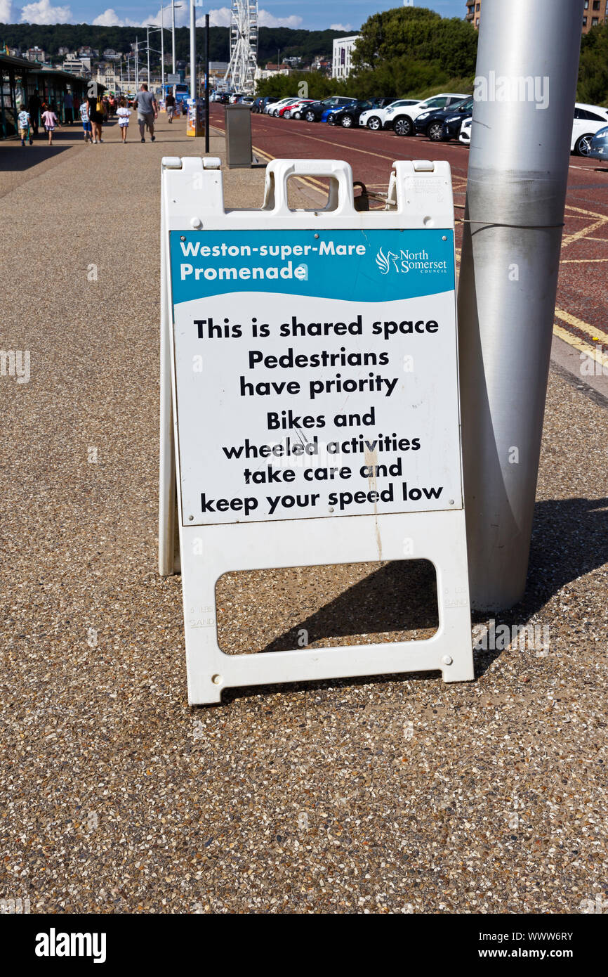 Weston super mare promenade seafront somerset england hi-res stock ...