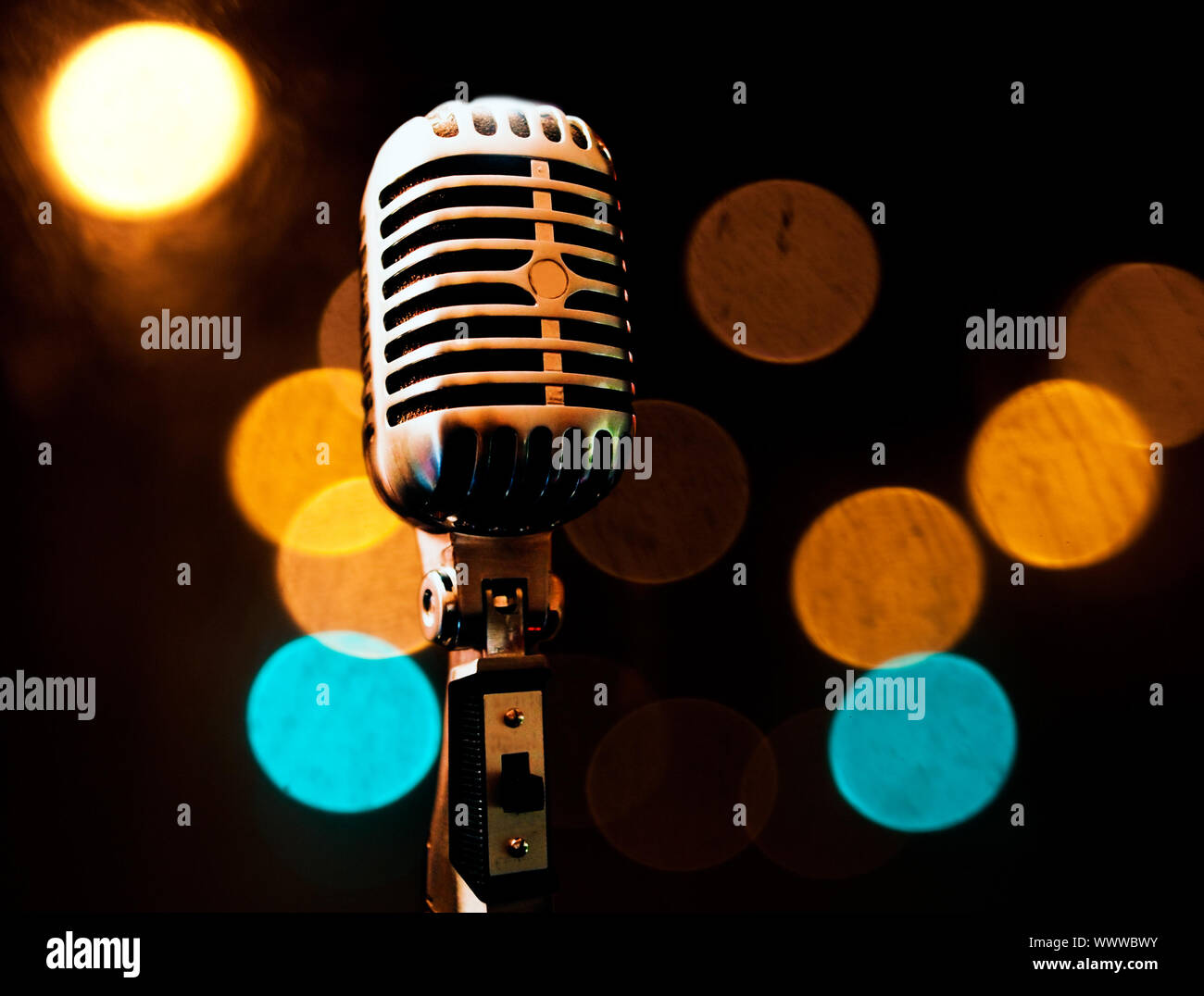 Arts and broadcasting hi-res stock photography and images - Alamy