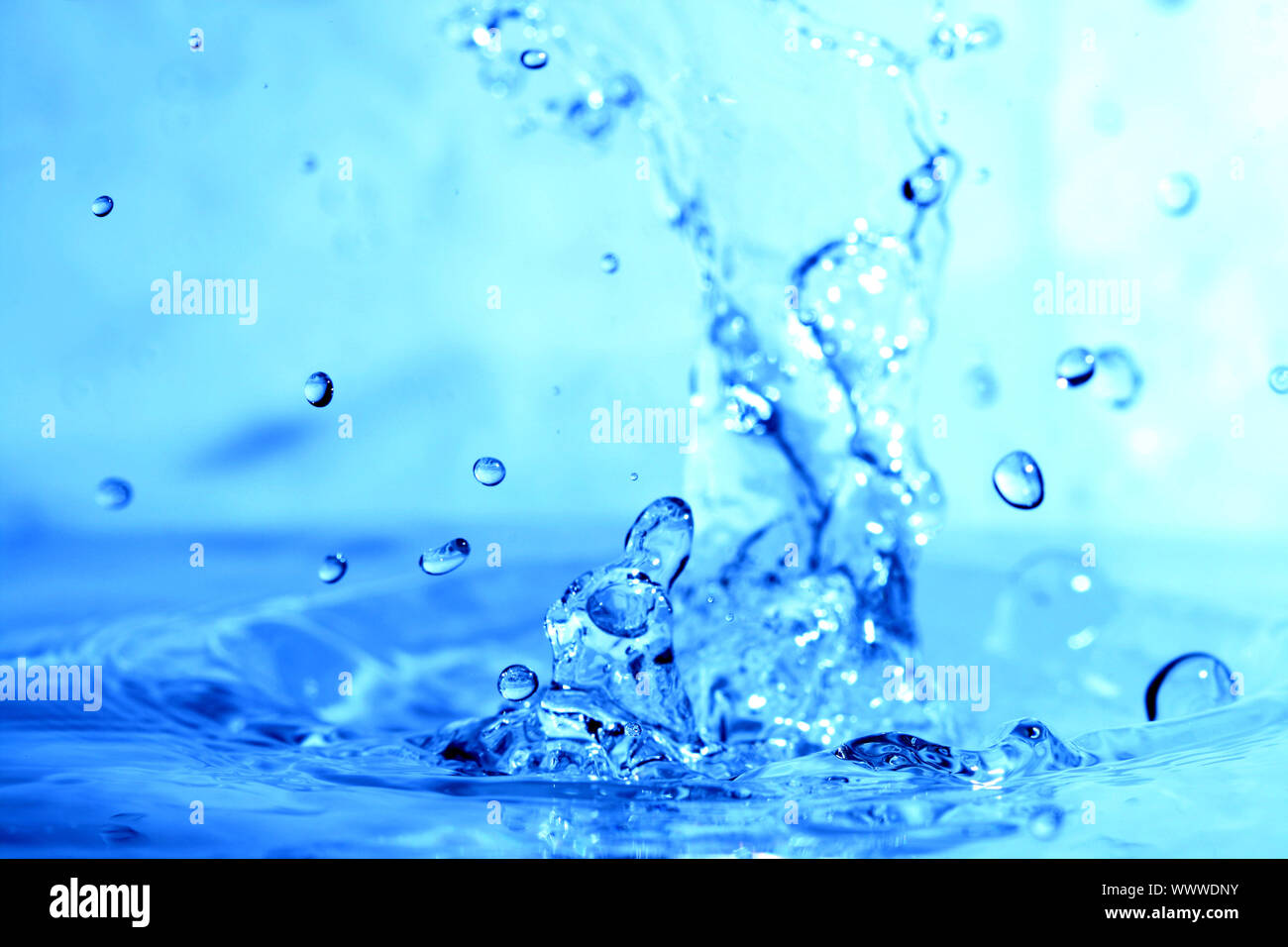 water splash macro close up Stock Photo - Alamy