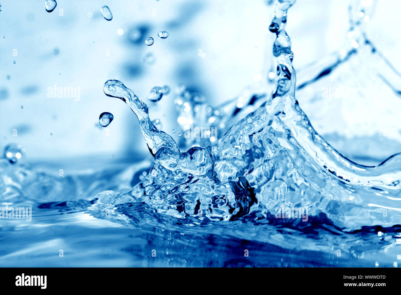 water splash macro close up Stock Photo - Alamy