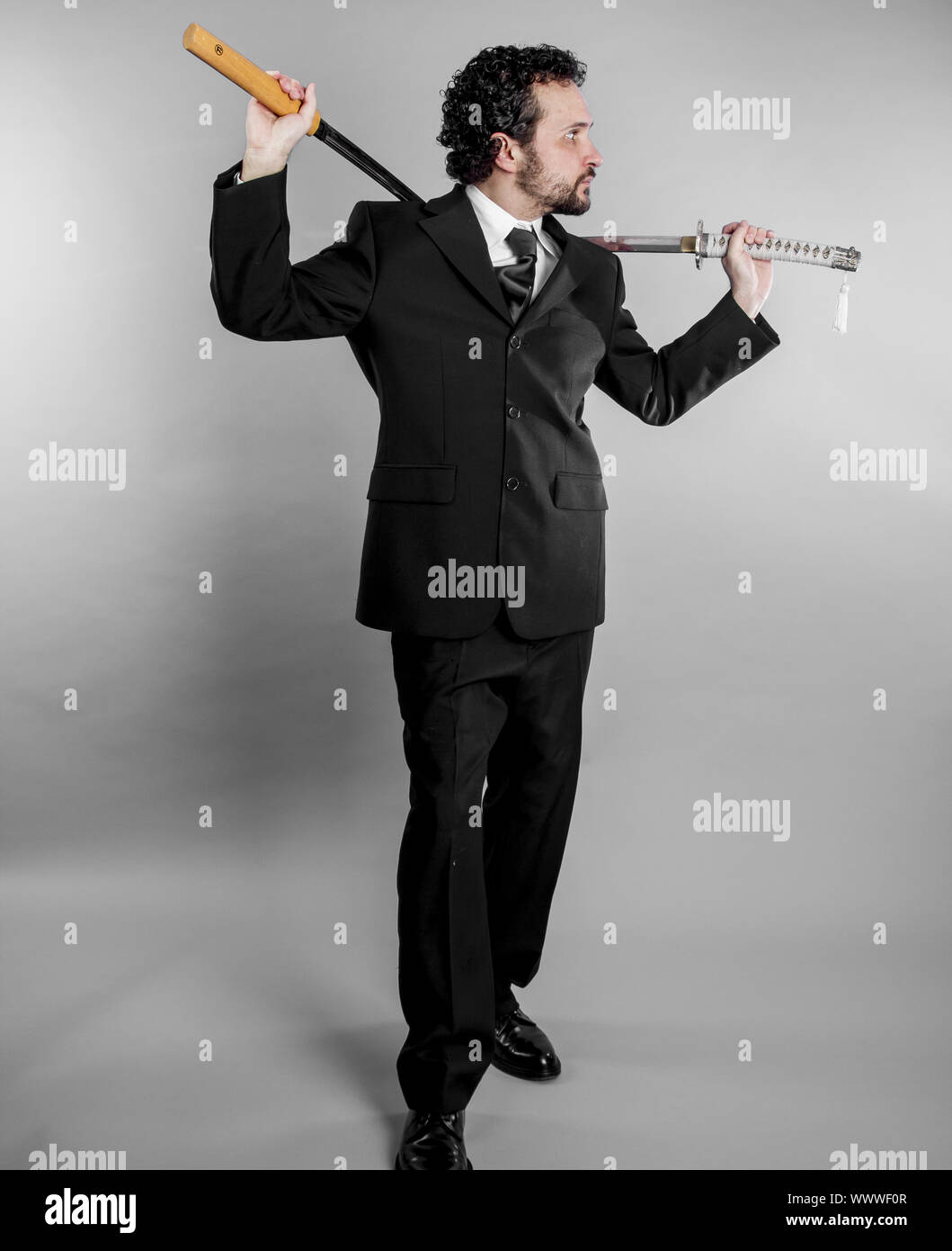 Man holding sword hi-res stock photography and images - Alamy
