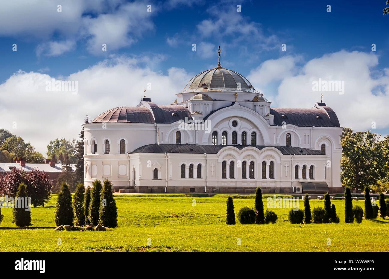 A beautiful Orthodox temple Stock Photo - Alamy