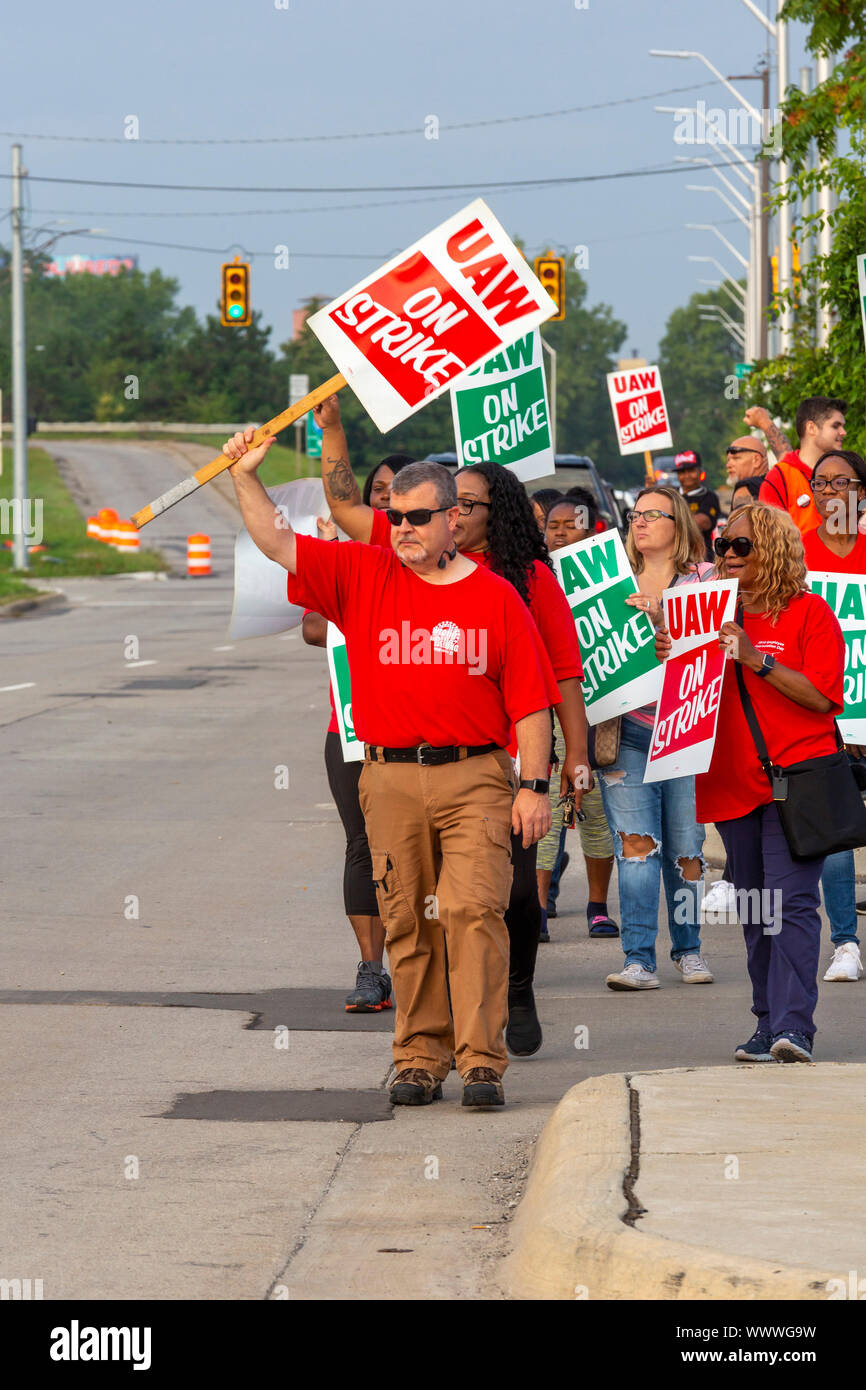 Detroit, Michigan - Members of the United Auto Workers picketed the ...
