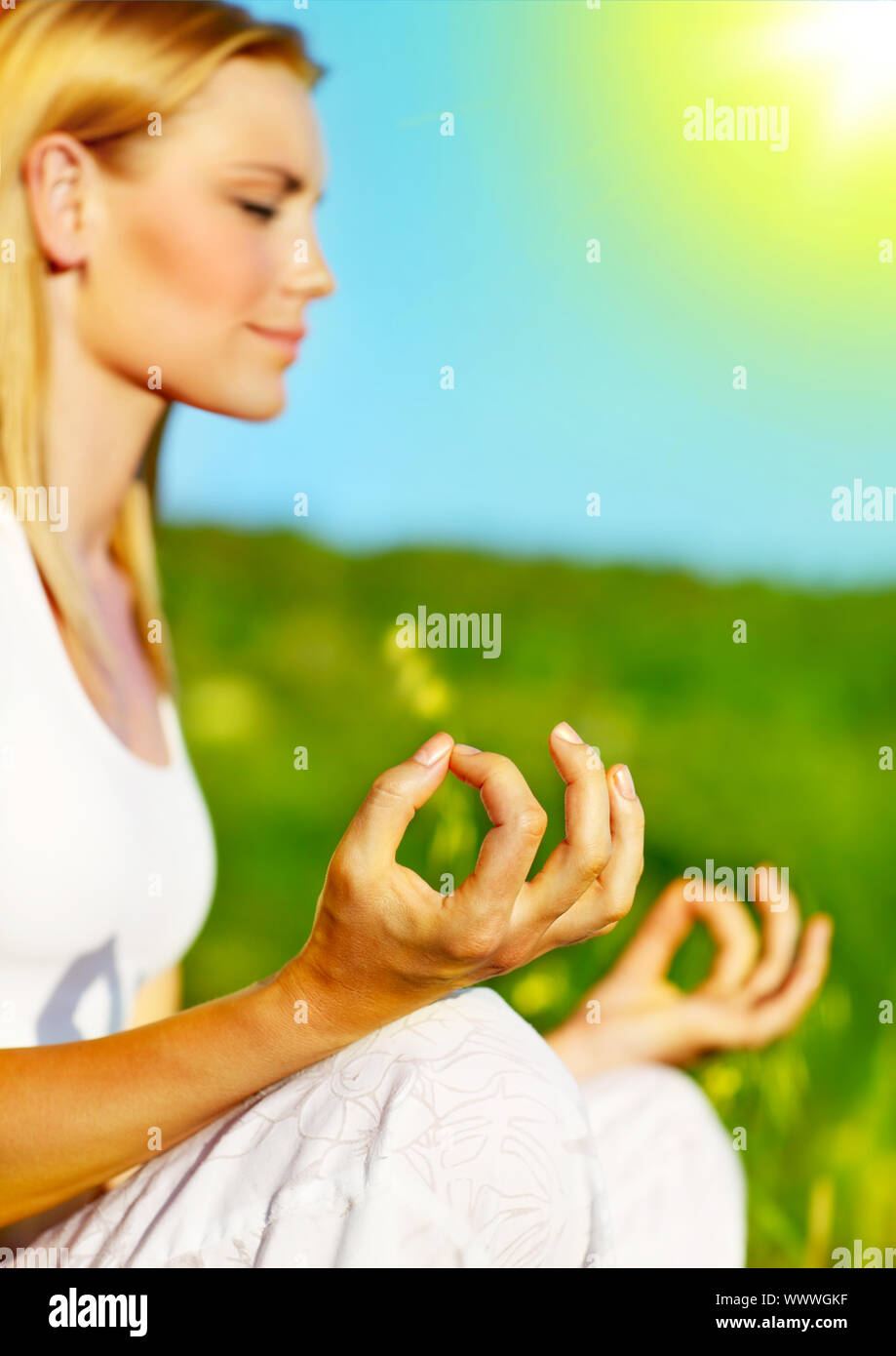 Yoga meditation outdoor Stock Photo - Alamy