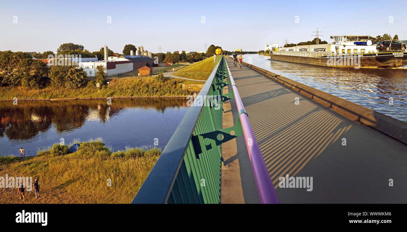 Canal intersection hi-res stock photography and images - Alamy