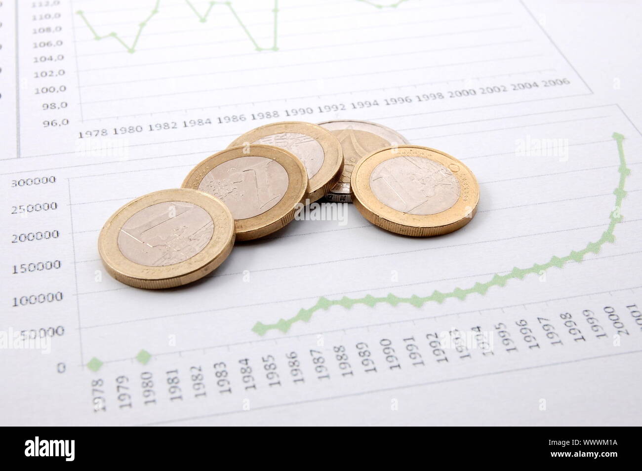 Chart showing rate exchange euro hi-res stock photography and images ...