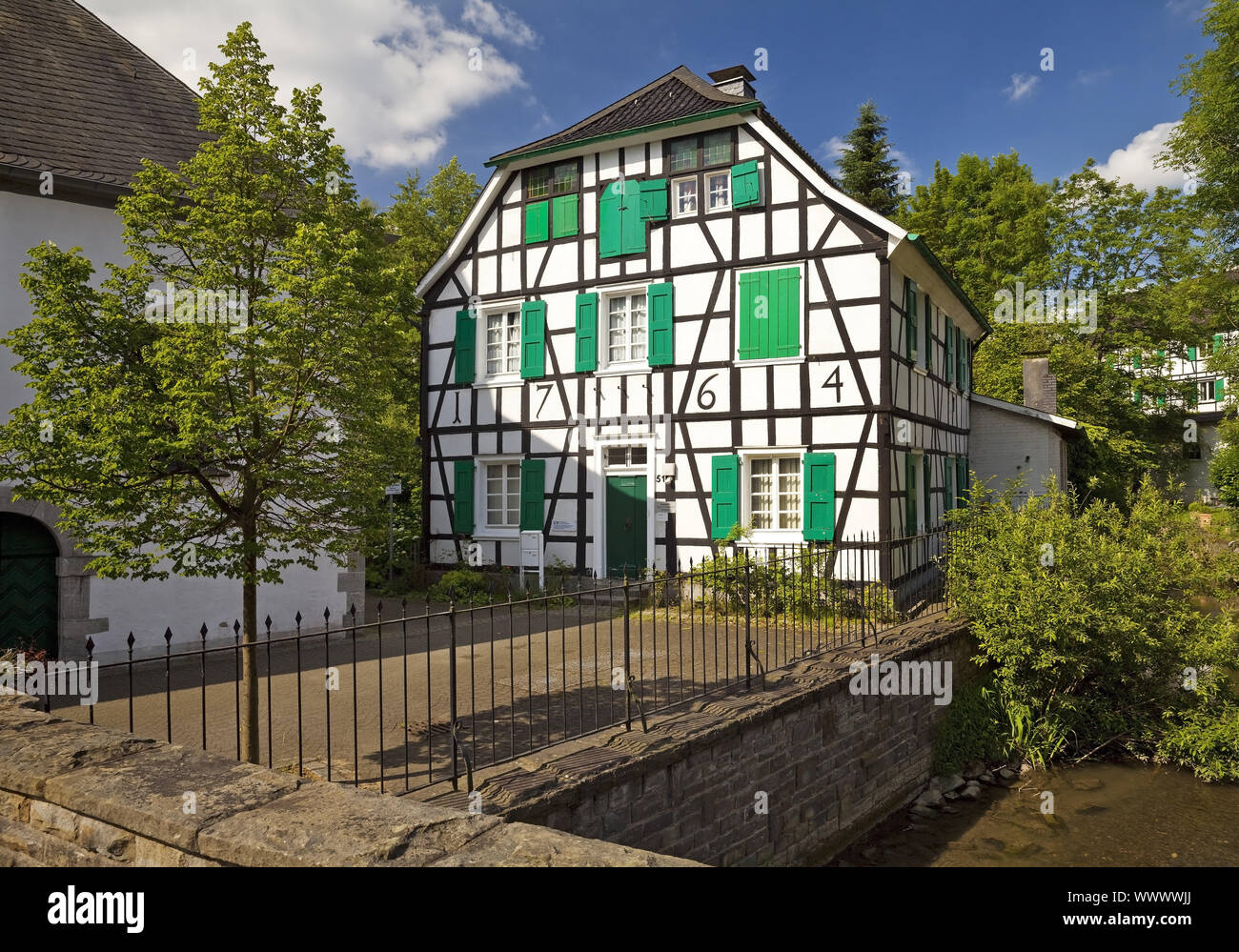 House gruiten haan hi-res stock photography and images - Alamy