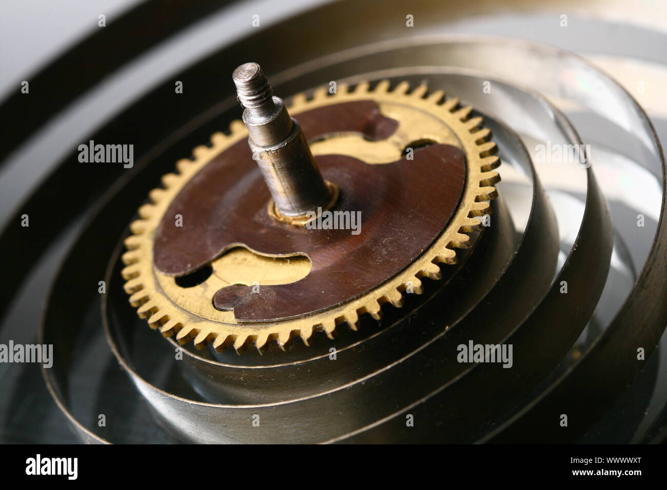 mechanical clock gear macro close up Stock Photo - Alamy