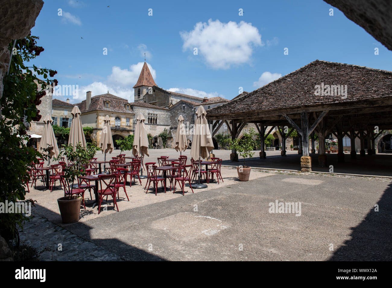 Scenic view of Monpazier Main Square, featuring the wooden Halle and ...