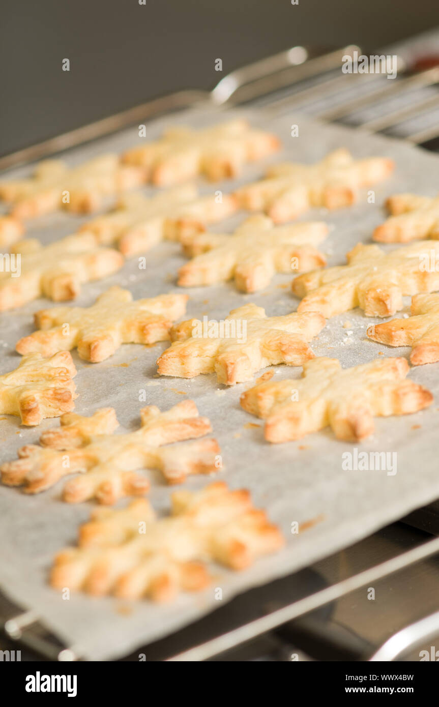 Backing paper hi-res stock photography and images - Alamy