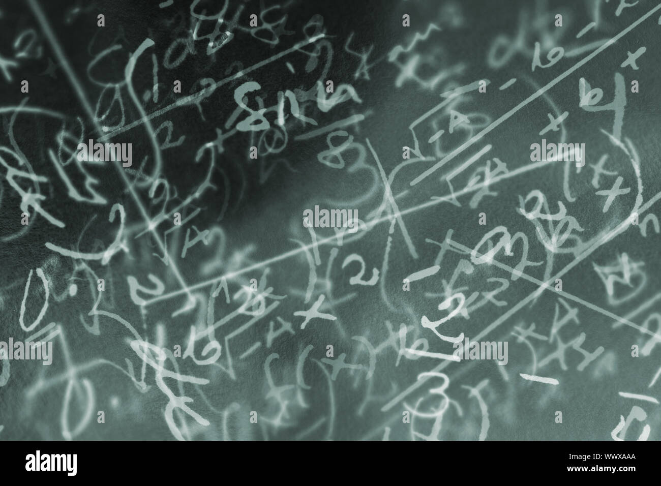 Handwritten formulas hi-res stock photography and images - Alamy
