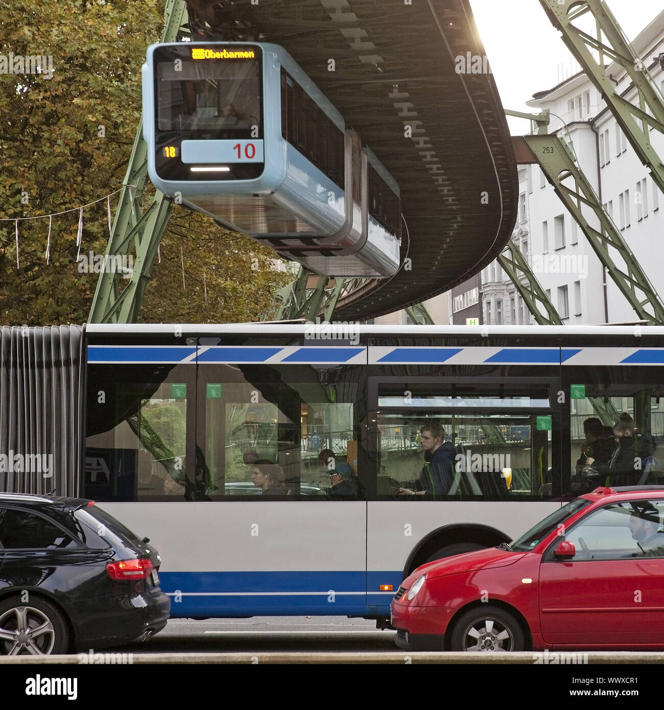 Suspension monorail hi-res stock photography and images - Alamy