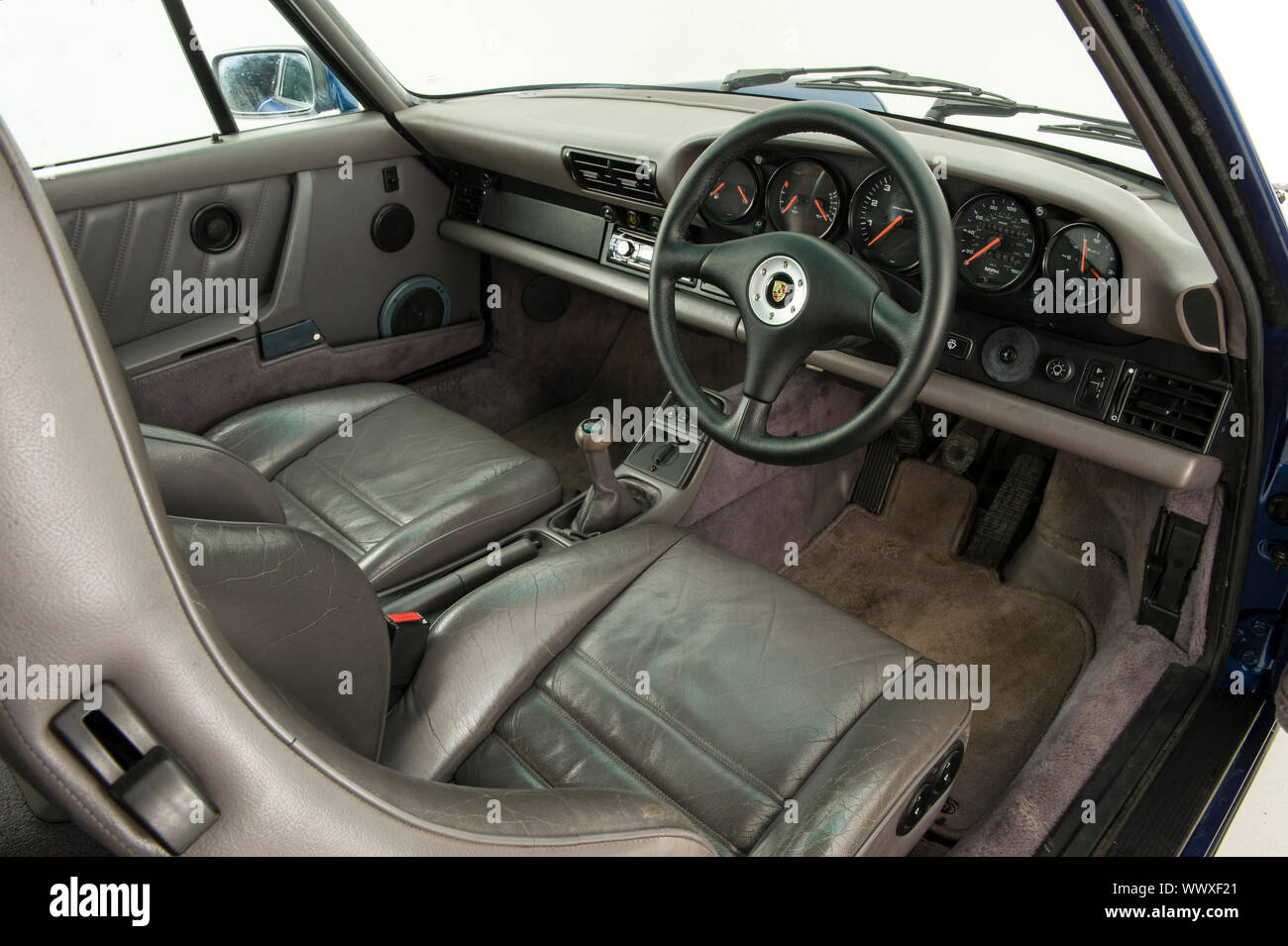 Classic porsche 911 interior hi-res stock photography and images - Alamy