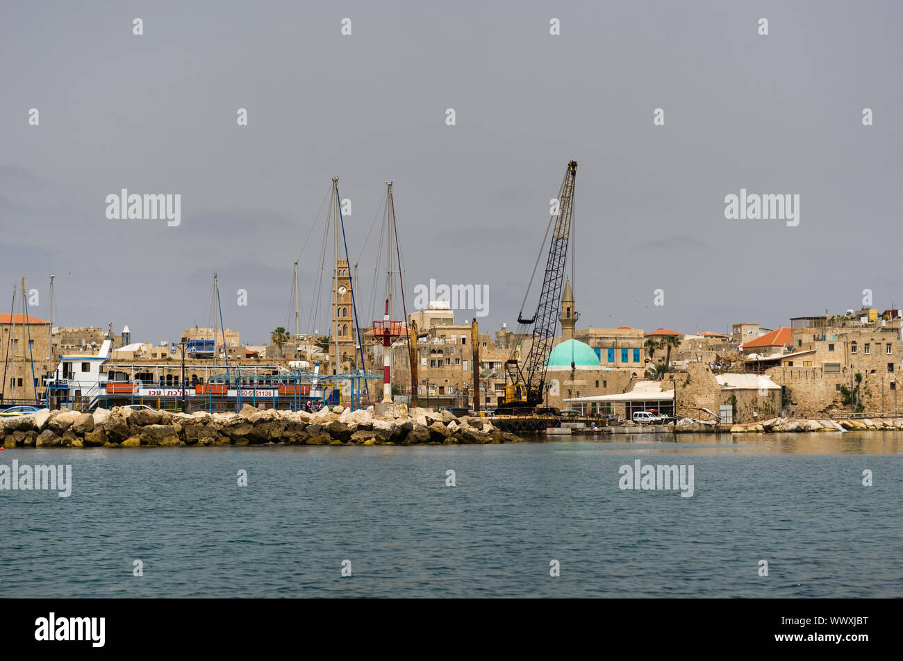 Walls in ancient acre akko hi-res stock photography and images - Alamy