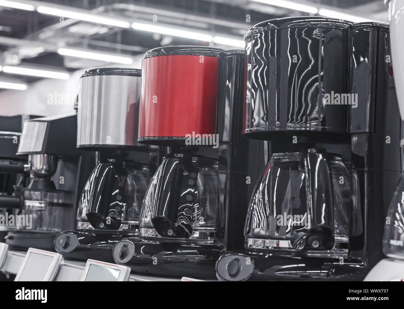 Beverage maker hi-res stock photography and images - Alamy