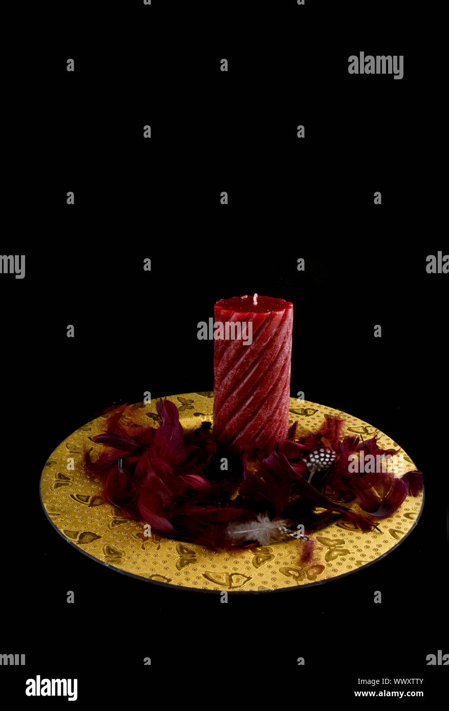 Simple christmas in red and gold Stock Photo - Alamy