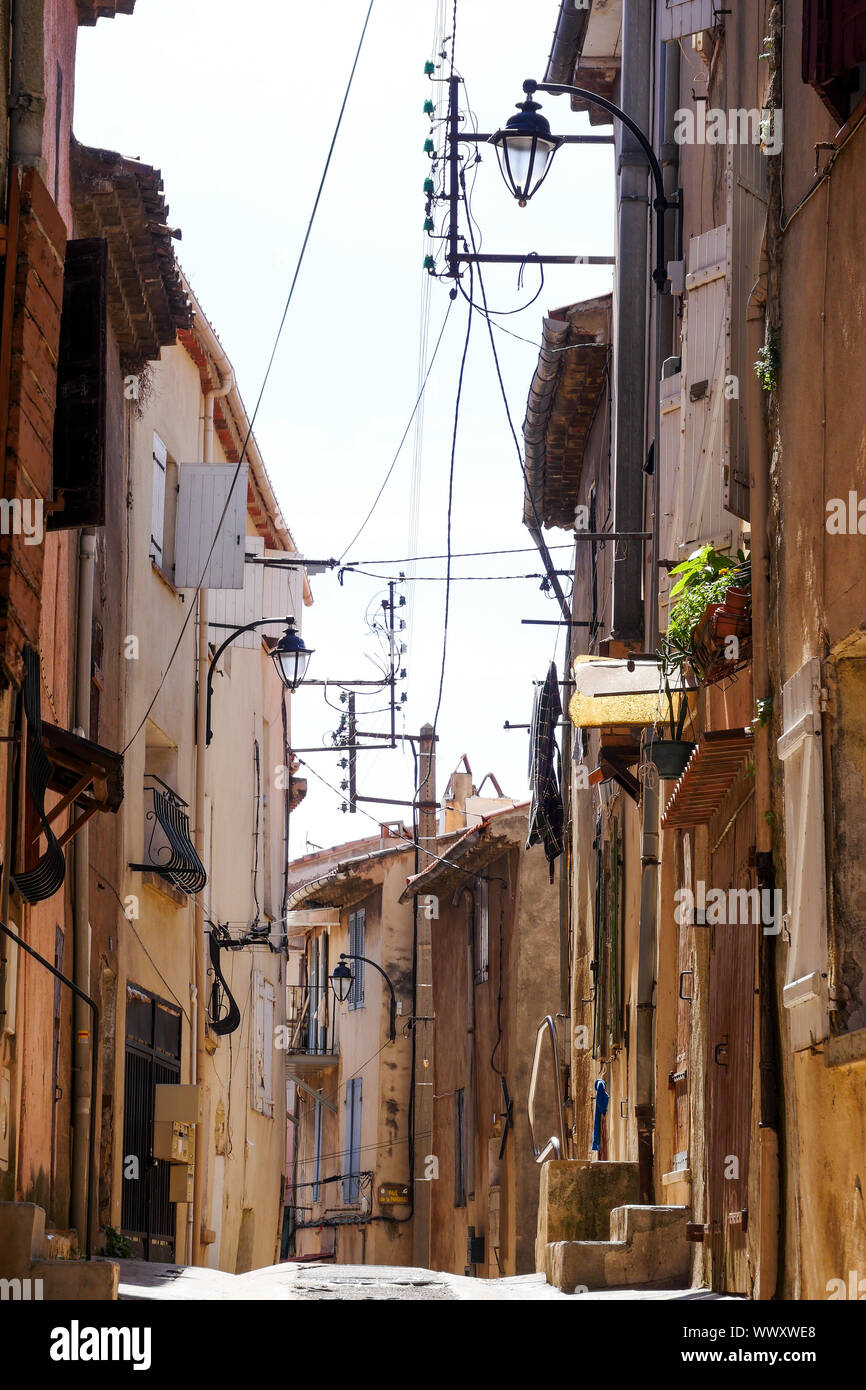 Gardanne france hi-res stock photography and images - Alamy
