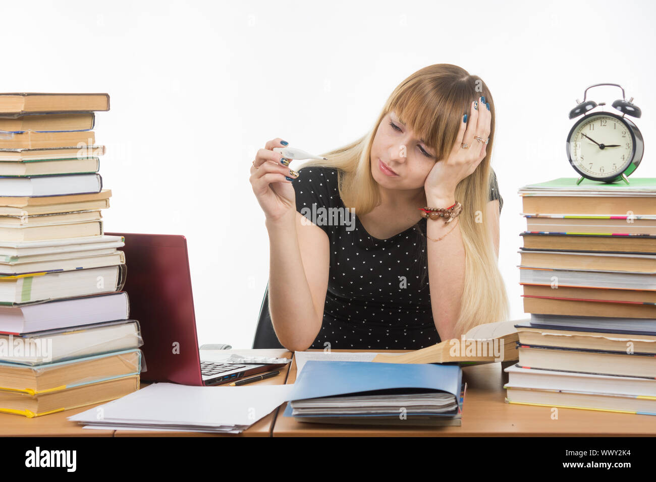 Student fell ill and died temperature thermometer Stock Photo - Alamy