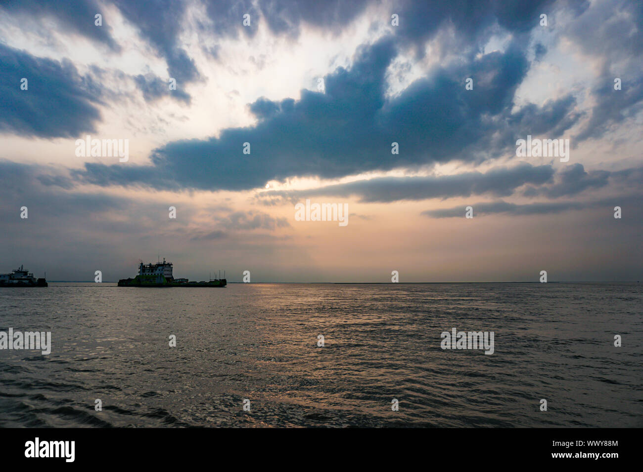 Padma resort hi-res stock photography and images - Alamy