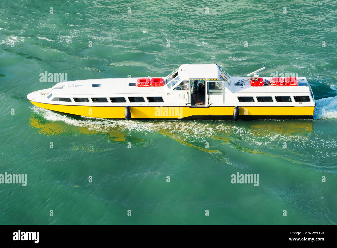 Vaporetto waterbus water bus hi-res stock photography and images - Alamy