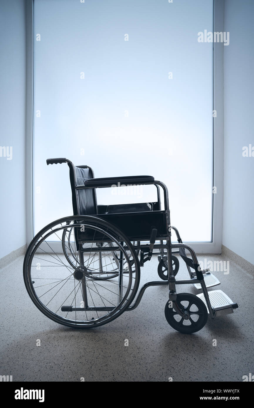 Empty wheelchair hi-res stock photography and images - Alamy