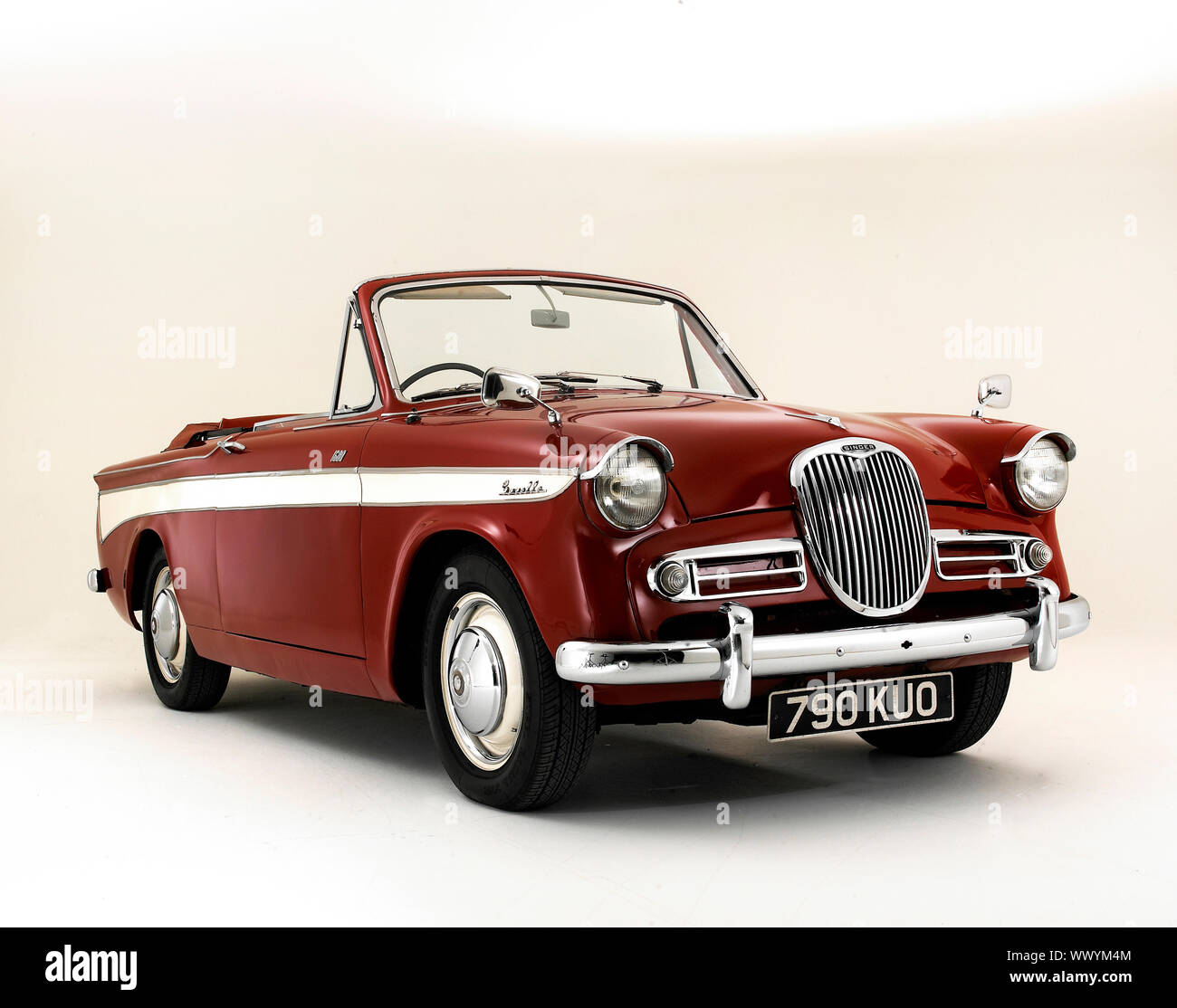1962 Singer Gazelle 1600 IIIc Convertible Stock Photo - Alamy