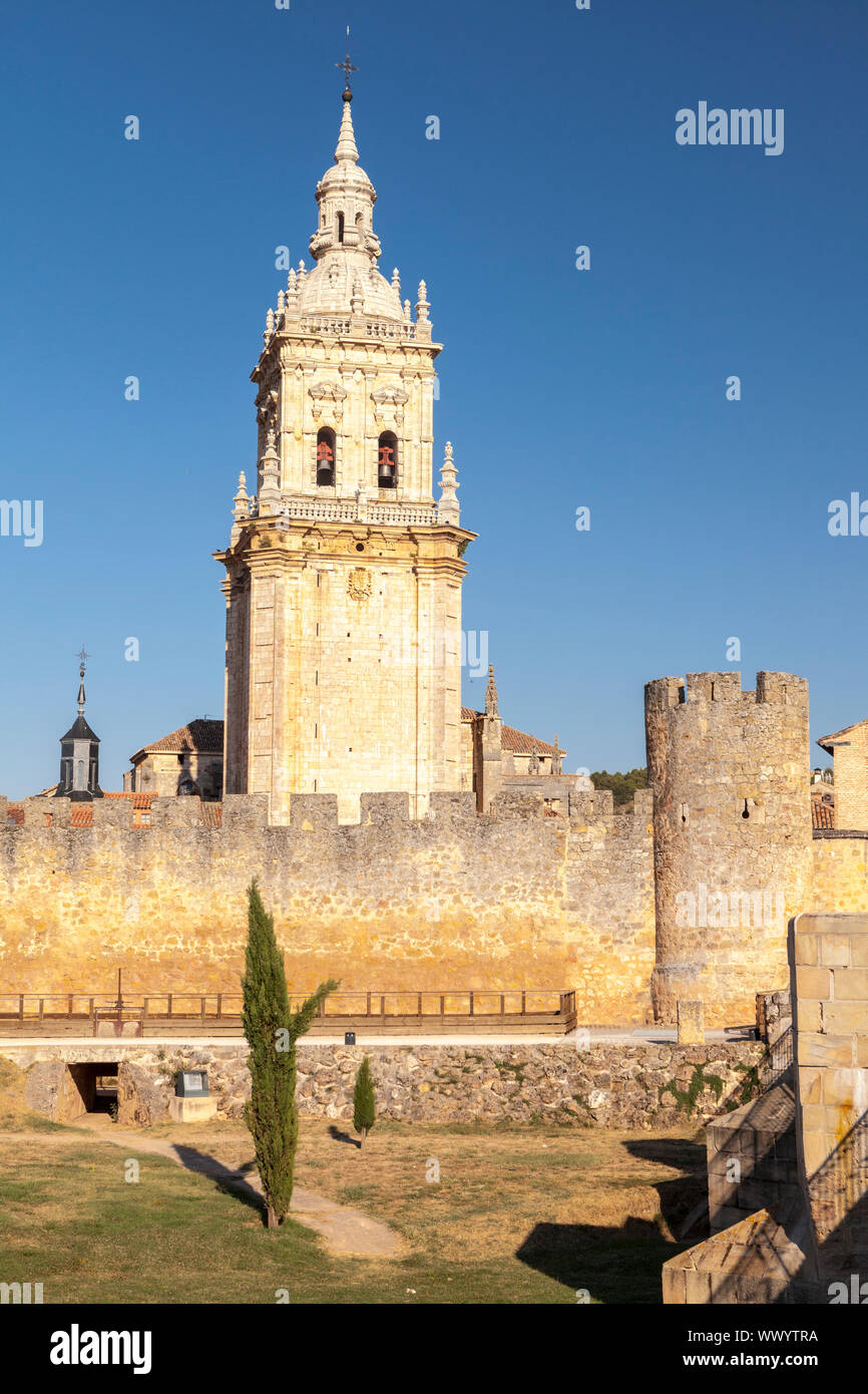 Catedral de burgo de osma hi-res stock photography and images - Alamy