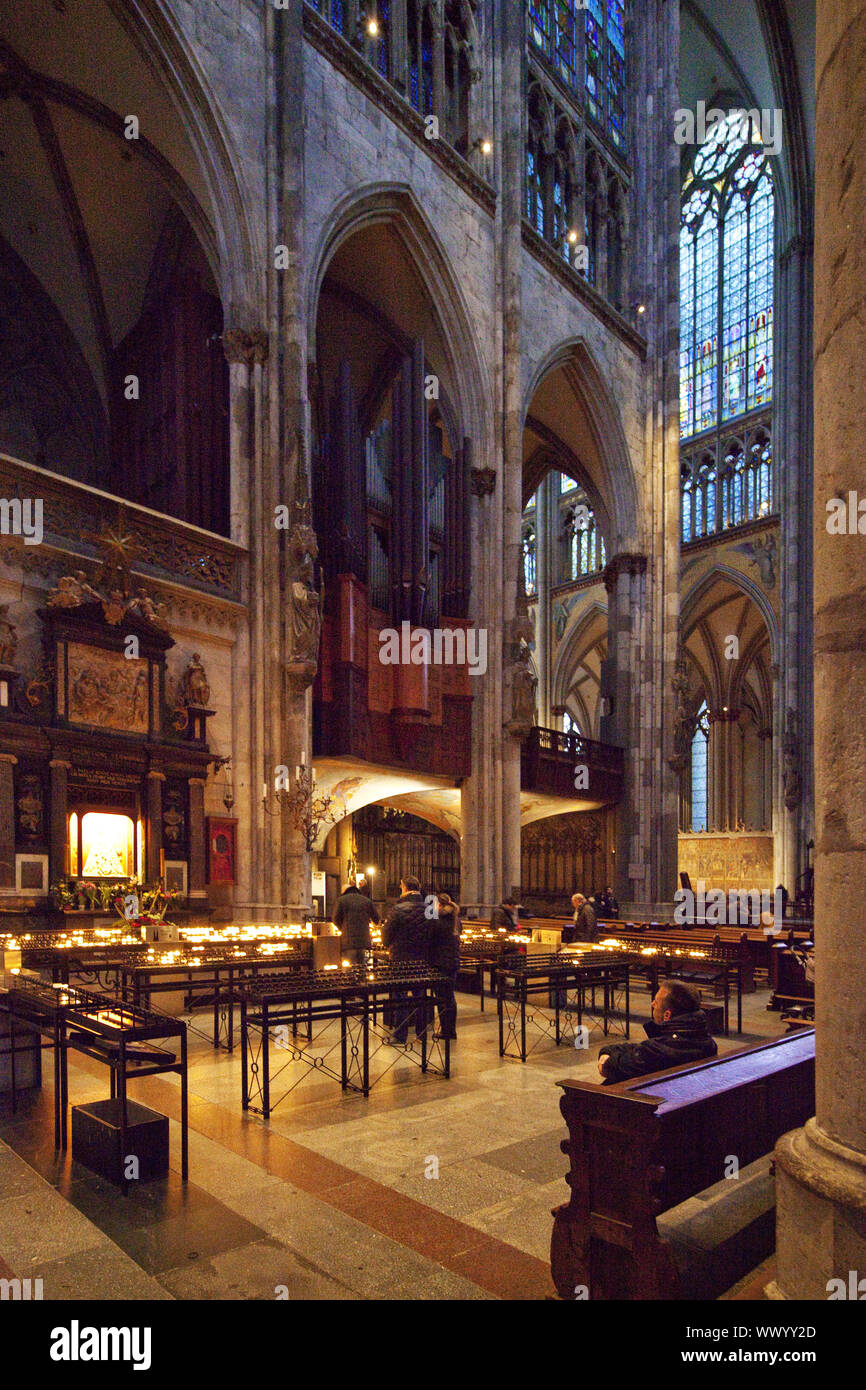 Cologne cathedral interior hi-res stock photography and images - Alamy