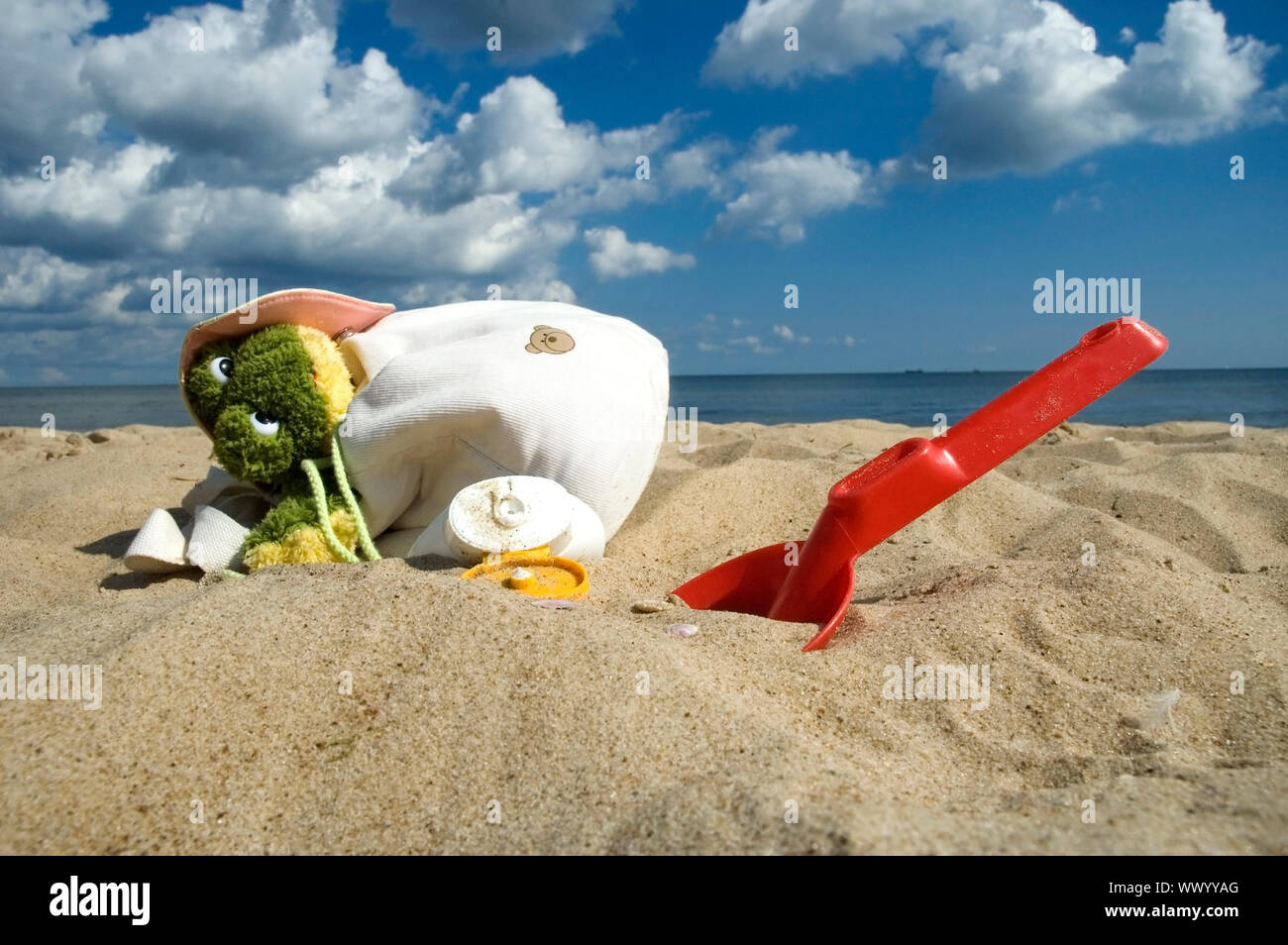 Sandy block hi-res stock photography and images - Alamy