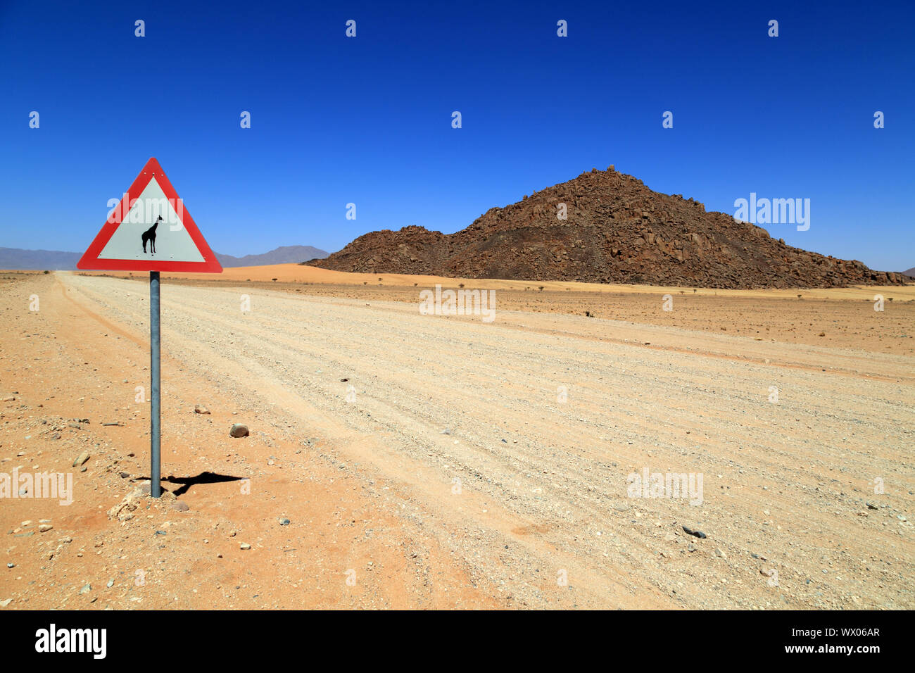 Giraffen kreuzen hi-res stock photography and images - Alamy