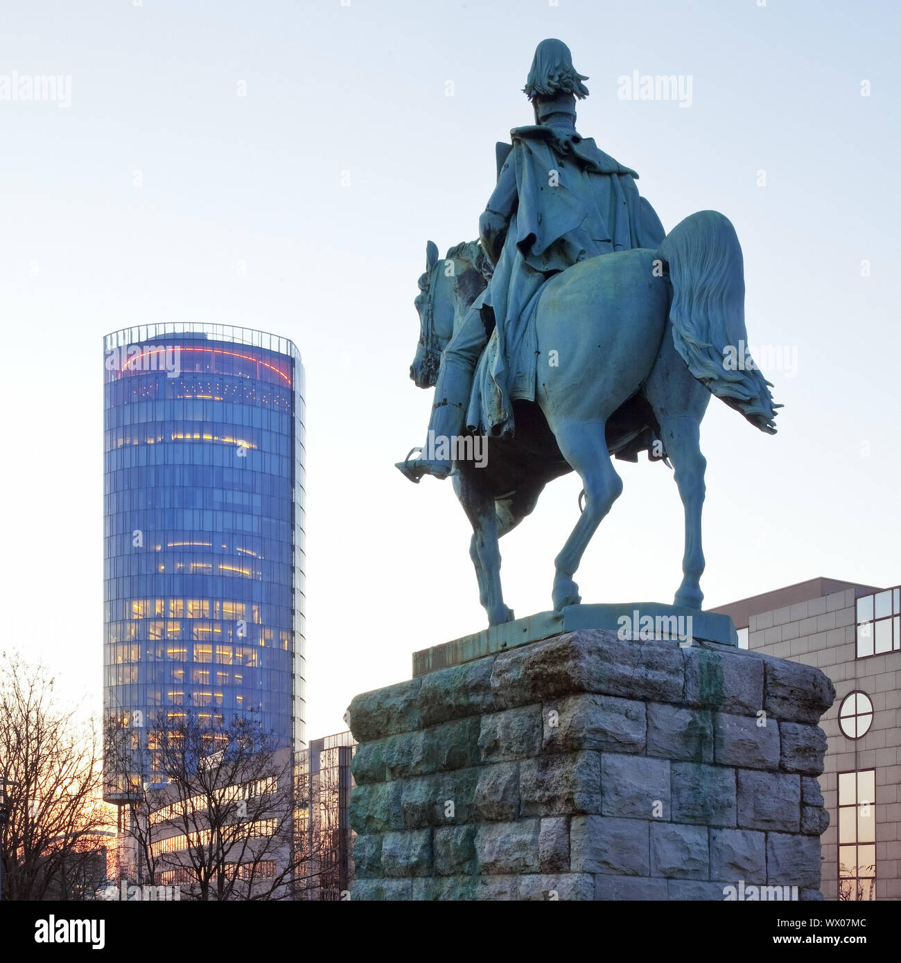 equestrian statue of Kaiser Wilhelm I and KoelnTriangle in the evening ...